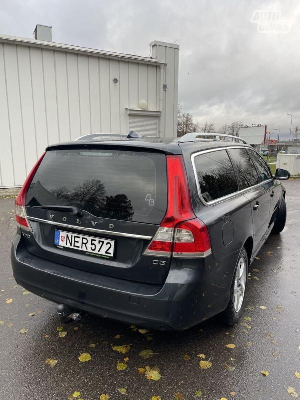 Grey Volvo V70 2016 in Alytus, with an engine capacity of 2.00 L and mileage of 290 thousand km for 6300 €, photo 7 on AUTOMOTO.COM.LV