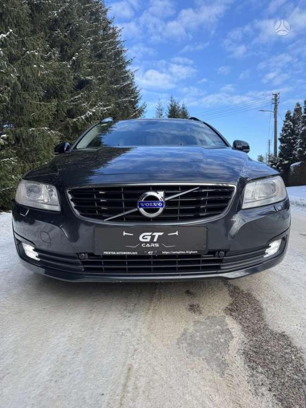 Grey Volvo V70 2016 in Alytus, with an engine capacity of 1.98 L and mileage of 275 thousand km for 7450 €, photo 2 on AUTOMOTO.COM.LV
