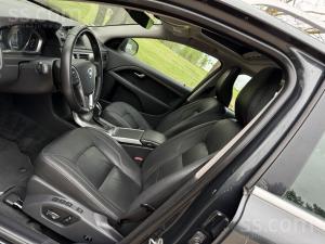 Pelēks Volvo V70 2016 Rīga, ar dzinēja tilpumu 2.00 L un nobraukumu 278 tūkst. km par 6980 €, foto 11 vietnē AUTOMOTO.COM.LV