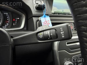 Pelēks Volvo V70 2016 Rīga, ar dzinēja tilpumu 2.00 L un nobraukumu 278 tūkst. km par 6980 €, foto 25 vietnē AUTOMOTO.COM.LV