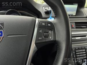 Pelēks Volvo V70 2016 Rīga, ar dzinēja tilpumu 2.00 L un nobraukumu 278 tūkst. km par 6980 €, foto 26 vietnē AUTOMOTO.COM.LV