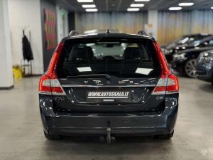 Pelēks Volvo V70 2016 Klaipėda, ar dzinēja tilpumu 1.98 L un nobraukumu 265 tūkst. km par 8750 €, foto 3 vietnē AUTOMOTO.COM.LV