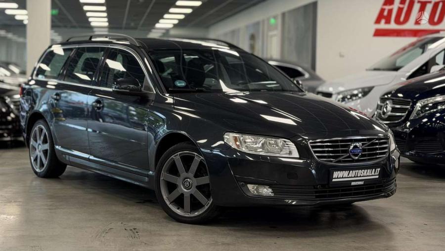 Pelēks Volvo V70 2016 Klaipėda, ar dzinēja tilpumu 1.98 L un nobraukumu 265 tūkst. km par 8750 €, foto 8 vietnē AUTOMOTO.COM.LV
