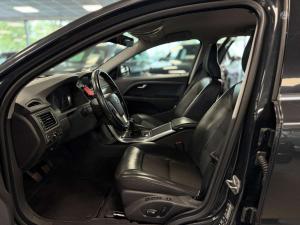 Pelēks Volvo V70 2016 Klaipėda, ar dzinēja tilpumu 1.98 L un nobraukumu 265 tūkst. km par 8750 €, foto 20 vietnē AUTOMOTO.COM.LV