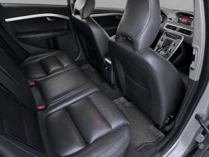 Pelēks Volvo V70 2016 Viļņa, ar dzinēja tilpumu 1.98 L un nobraukumu 295 tūkst. km par 5350 €, foto 13 vietnē AUTOMOTO.COM.LV