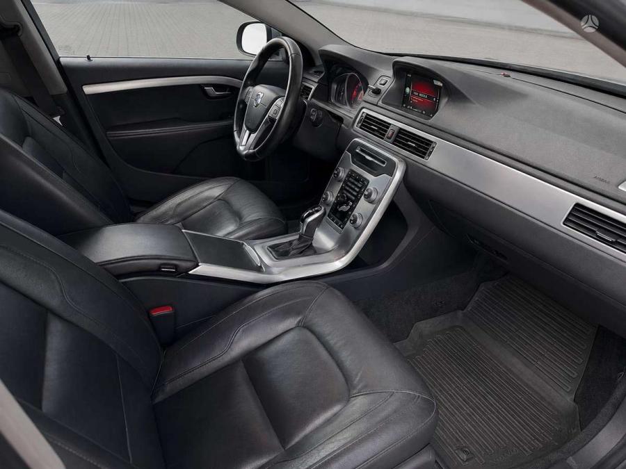 Pelēks Volvo V70 2016 Viļņa, ar dzinēja tilpumu 1.98 L un nobraukumu 295 tūkst. km par 5350 €, foto 14 vietnē AUTOMOTO.COM.LV