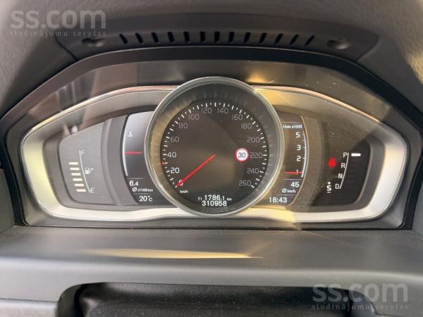 Pelēks Volvo V70 2016 Valmiera, ar dzinēja tilpumu 2.00 L un nobraukumu 311 tūkst. km par 8950 €, foto 8 vietnē AUTOMOTO.COM.LV