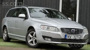 Pelēks Volvo V70 2016 Rīga, ar dzinēja tilpumu 2.00 L un nobraukumu 289 tūkst. km par 5990 €, foto  vietnē AUTOMOTO.COM.LV