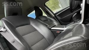 Pelēks Volvo V70 2016 Rīga, ar dzinēja tilpumu 2.00 L un nobraukumu 289 tūkst. km par 5990 €, foto 14 vietnē AUTOMOTO.COM.LV
