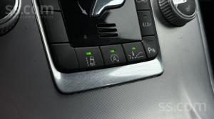 Pelēks Volvo V70 2016 Rīga, ar dzinēja tilpumu 2.00 L un nobraukumu 289 tūkst. km par 5990 €, foto 18 vietnē AUTOMOTO.COM.LV