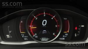 Pelēks Volvo V70 2016 Rīga, ar dzinēja tilpumu 2.00 L un nobraukumu 289 tūkst. km par 5990 €, foto 20 vietnē AUTOMOTO.COM.LV