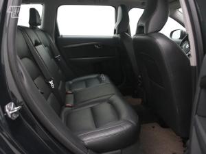 Grey Volvo V70 2017 in Vilnius, with an engine capacity of 2.00 L and mileage of 248 thousand km for 11099 €, photo 15 on AUTOMOTO.COM.LV