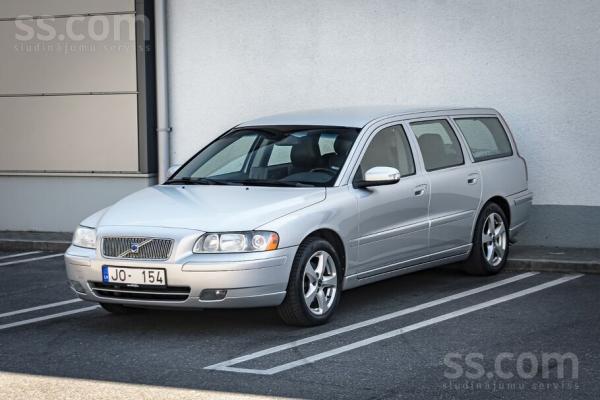 Volvo V70 2008 in Riga, with an engine capacity of 2.40 L and mileage of 0 thousand km for 2990 €, photo 1 on AUTOMOTO.COM.LV