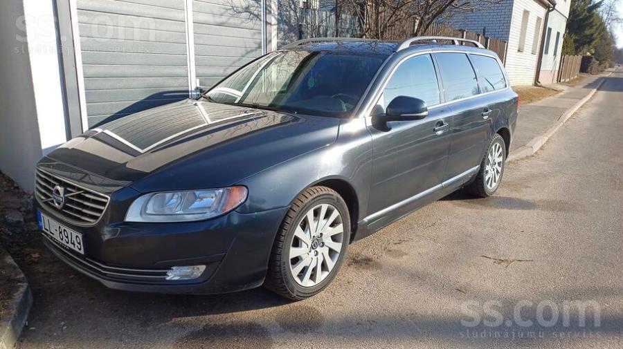 Volvo V70 2014 Rīga, ar dzinēja tilpumu 2.00 L un nobraukumu 385 tūkst. km par 5750 €, foto 1 vietnē AUTOMOTO.COM.LV