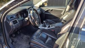 Volvo V70 2014 Rīga, ar dzinēja tilpumu 2.00 L un nobraukumu 385 tūkst. km par 5750 €, foto 5 vietnē AUTOMOTO.COM.LV