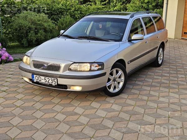 Volvo V70 2003 Talsi, ar dzinēja tilpumu 2.40 L un nobraukumu 344 tūkst. km par 2999 €, foto 5 vietnē AUTOMOTO.COM.LV