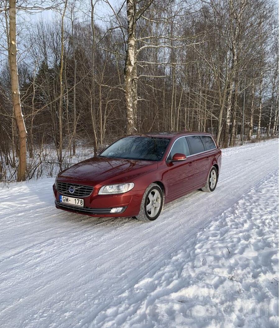Sarkans Volvo V70 2014 Rīga, ar dzinēja tilpumu 2.00 L un nobraukumu 145 tūkst. km par 8950 €, foto 10 vietnē AUTOMOTO.COM.LV