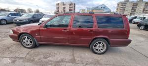 Red Volvo V70 2000 in Kedainiai, with an engine capacity of 2.50 L and mileage of 513 thousand km for 999 €, photo 8 on AUTOMOTO.COM.LV