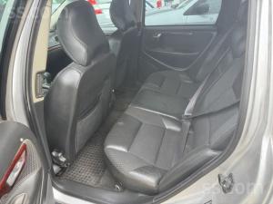 Sarkans Volvo V70 2000 Talsi, ar dzinēja tilpumu 2.50 L un nobraukumu 0 tūkst. km par 1000 €, foto 9 vietnē AUTOMOTO.COM.LV