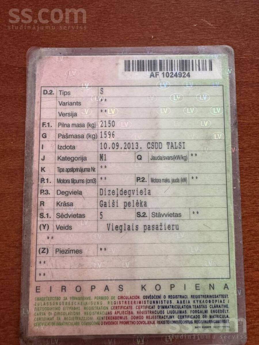Sarkans Volvo V70 2000 Talsi, ar dzinēja tilpumu 2.50 L un nobraukumu 0 tūkst. km par 1000 €, foto 12 vietnē AUTOMOTO.COM.LV