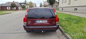 Sarkans Volvo V70 2001 Daugavpils, ar dzinēja tilpumu 2.50 L un nobraukumu 350 tūkst. km par 1500 €, foto 8 vietnē AUTOMOTO.COM.LV