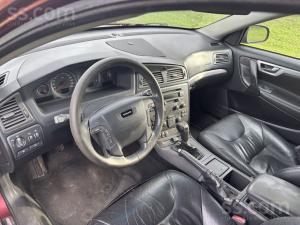 Sarkans Volvo V70 2002 Bauska, ar dzinēja tilpumu 2.40 L un nobraukumu 500 tūkst. km par 1490 €, foto 7 vietnē AUTOMOTO.COM.LV