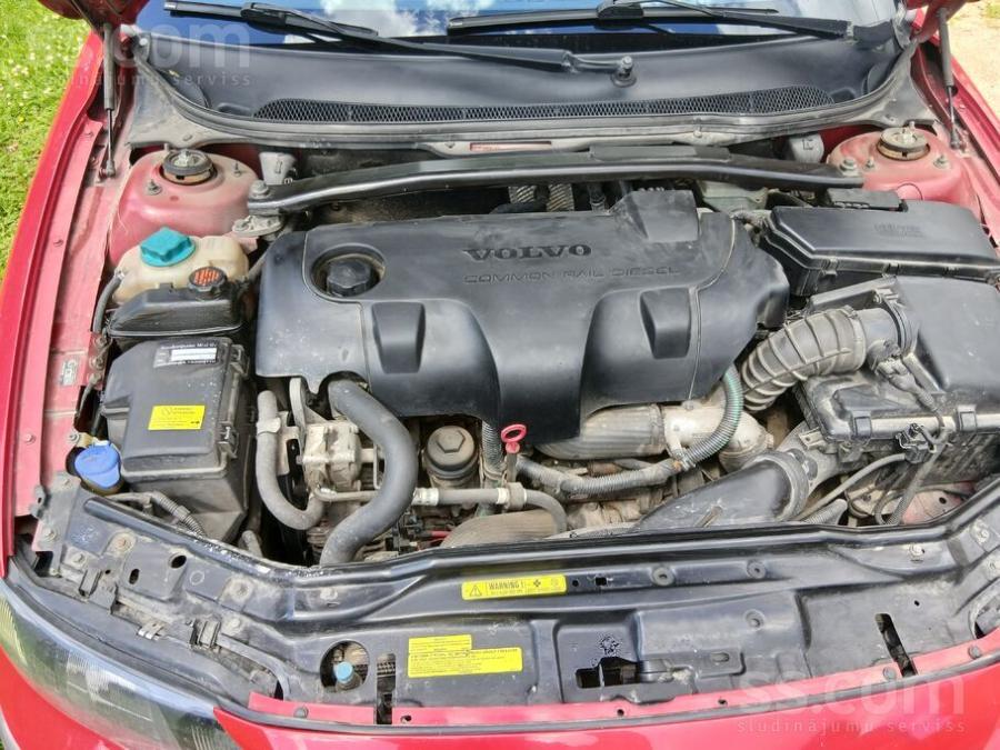 Sarkans Volvo V70 2002 Jēkabpils, ar dzinēja tilpumu 2.40 L un nobraukumu 421 tūkst. km par 850 €, foto 6 vietnē AUTOMOTO.COM.LV