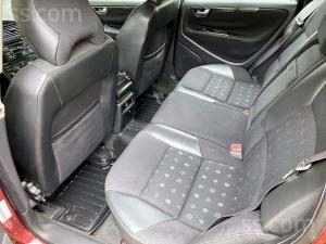 Sarkans Volvo V70 2004 Rīga, ar dzinēja tilpumu 2.40 L un nobraukumu 306 tūkst. km par 2900 €, foto 10 vietnē AUTOMOTO.COM.LV