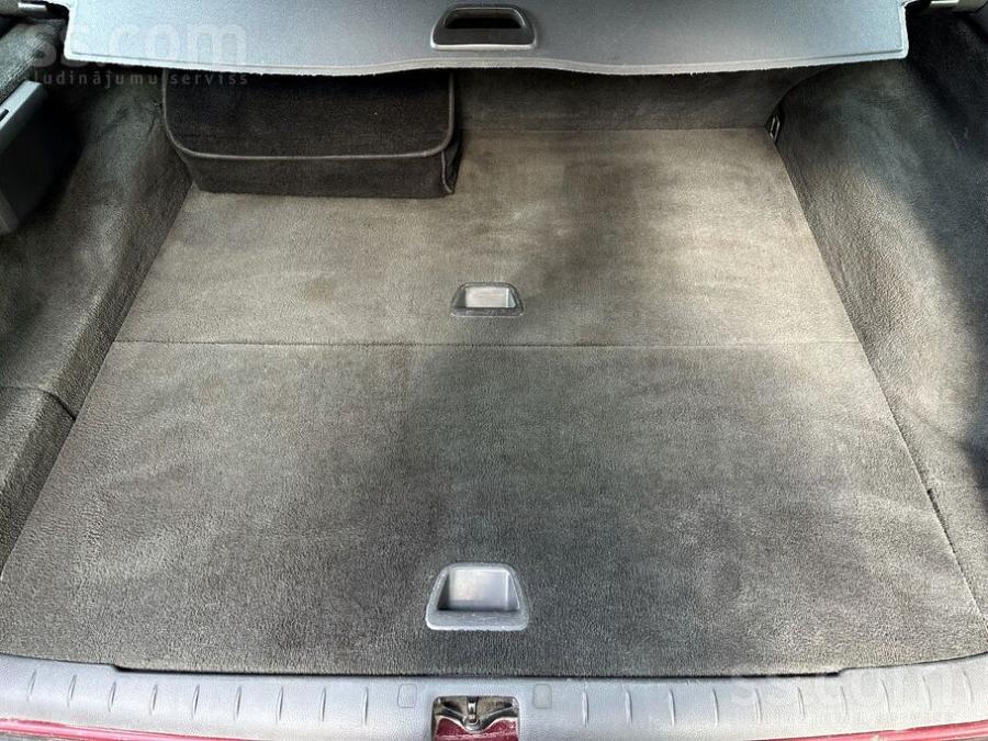 Sarkans Volvo V70 2004 Rīga, ar dzinēja tilpumu 2.40 L un nobraukumu 306 tūkst. km par 2900 €, foto 15 vietnē AUTOMOTO.COM.LV