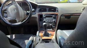 Sarkans Volvo V70 2005 Daugavpils, ar dzinēja tilpumu 2.40 L un nobraukumu 308 tūkst. km par 1450 €, foto 13 vietnē AUTOMOTO.COM.LV