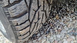 Sarkans Volvo V70 2005 Daugavpils, ar dzinēja tilpumu 2.40 L un nobraukumu 308 tūkst. km par 1450 €, foto 14 vietnē AUTOMOTO.COM.LV