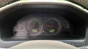 Sarkans Volvo V70 2005 Daugavpils, ar dzinēja tilpumu 2.40 L un nobraukumu 308 tūkst. km par 1450 €, foto 18 vietnē AUTOMOTO.COM.LV