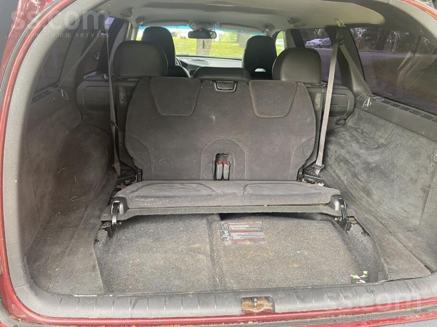 Sarkans Volvo V70 2005 Cēsis, ar dzinēja tilpumu 2.40 L un nobraukumu 442 tūkst. km par 2090 €, foto 14 vietnē AUTOMOTO.COM.LV
