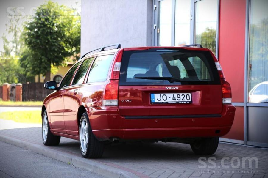 Red Volvo V70 2006 in Riga, with an engine capacity of 2.40 L and mileage of 0 thousand km for 3650 €, photo 6 on AUTOMOTO.COM.LV
