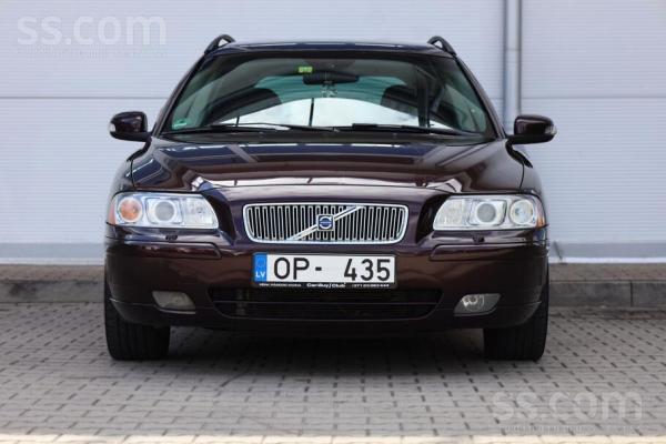 Sarkans Volvo V70 2006 Rīga, ar dzinēja tilpumu 2.40 L un nobraukumu 0 tūkst. km par 3495 €, foto 3 vietnē AUTOMOTO.COM.LV