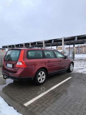 Sarkans Volvo V70 2007 Gargždai, ar dzinēja tilpumu 2.00 L un nobraukumu 556 tūkst. km par 1600 €, foto 6 vietnē AUTOMOTO.COM.LV