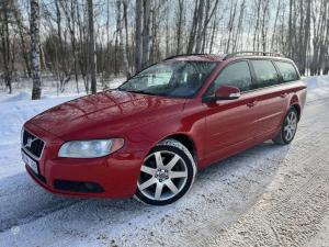 Red Volvo V70 2008 in Ukmerge, with an engine capacity of 2.40 L and mileage of 385 thousand km for 2550 €, photo  on AUTOMOTO.COM.LV