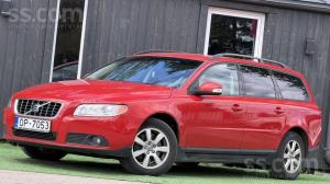 Red Volvo V70 2008 in Riga, with an engine capacity of 2.40 L and mileage of 243 thousand km for 2450 €, photo  on AUTOMOTO.COM.LV