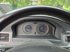 Red Volvo V70 2010 in Riga, with an engine capacity of 1.60 L and mileage of 425 thousand km for 4200 €, photo 10 on AUTOMOTO.COM.LV