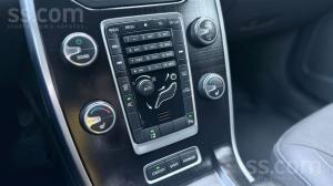 Sarkans Volvo V70 2011 Ogre, ar dzinēja tilpumu 2.40 L un nobraukumu 340 tūkst. km par 4400 €, foto 19 vietnē AUTOMOTO.COM.LV
