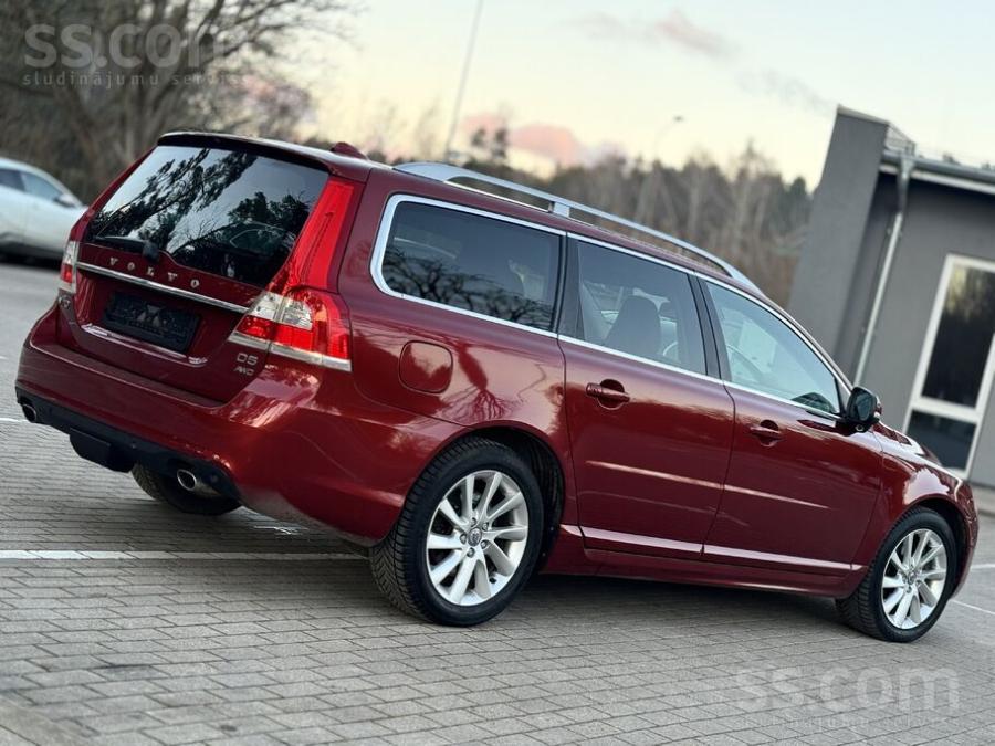 Sarkans Volvo V70 2013 Jūrmala, ar dzinēja tilpumu 2.40 L un nobraukumu 0 tūkst. km par 8790 €, foto 5 vietnē AUTOMOTO.COM.LV
