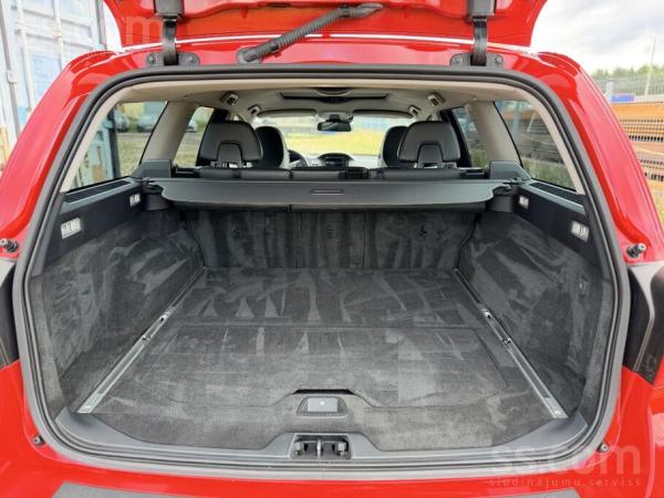 Red Volvo V70 2013 in Riga, with an engine capacity of 2.00 L and mileage of 0 thousand km for 6995 €, photo 5 on AUTOMOTO.COM.LV