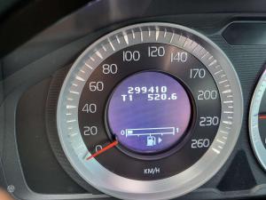 Красный Вольво В70 2013 в Вильнюс, объемом двигателя 2.00 л и пробегом 298 тыс. км за 5999 €, фото 18 на AUTOMOTO.COM.LV