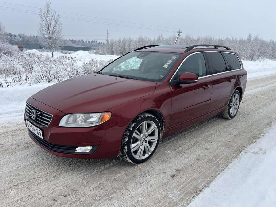 Sarkans Volvo V70 2014 Kauņa, ar dzinēja tilpumu 1.98 L un nobraukumu 269 tūkst. km par 6850 €, foto 1 vietnē AUTOMOTO.COM.LV