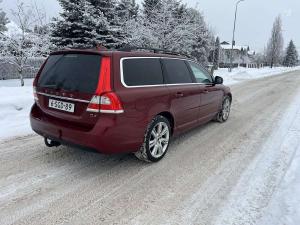 Sarkans Volvo V70 2014 Kauņa, ar dzinēja tilpumu 1.98 L un nobraukumu 269 tūkst. km par 6850 €, foto 8 vietnē AUTOMOTO.COM.LV