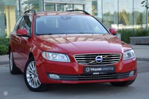 Red Volvo V70 2014 in Vilnius, with an engine capacity of 2.40 L and mileage of 296 thousand km for 7700 €, photo 5 on AUTOMOTO.COM.LV