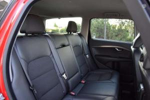 Red Volvo V70 2014 in Vilnius, with an engine capacity of 2.40 L and mileage of 296 thousand km for 7700 €, photo 25 on AUTOMOTO.COM.LV