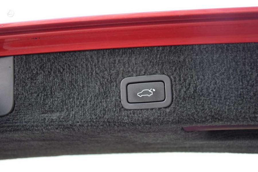 Red Volvo V70 2014 in Vilnius, with an engine capacity of 2.40 L and mileage of 296 thousand km for 7700 €, photo 31 on AUTOMOTO.COM.LV