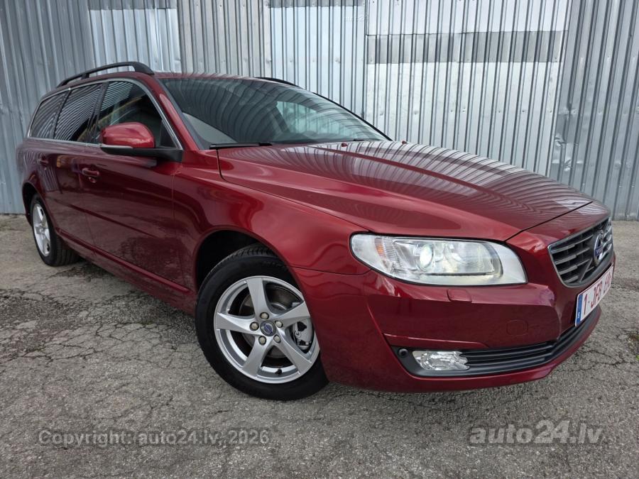 Sarkans Volvo V70 2015 Tallina, ar dzinēja tilpumu 2.00 L un nobraukumu 267 tūkst. km par 7490 €, foto 3 vietnē AUTOMOTO.COM.LV
