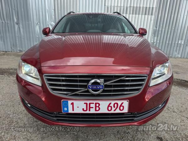 Red Volvo V70 2015 in Tallinn, with an engine capacity of 2.00 L and mileage of 267 thousand km for 7490 €, photo 7 on AUTOMOTO.COM.LV